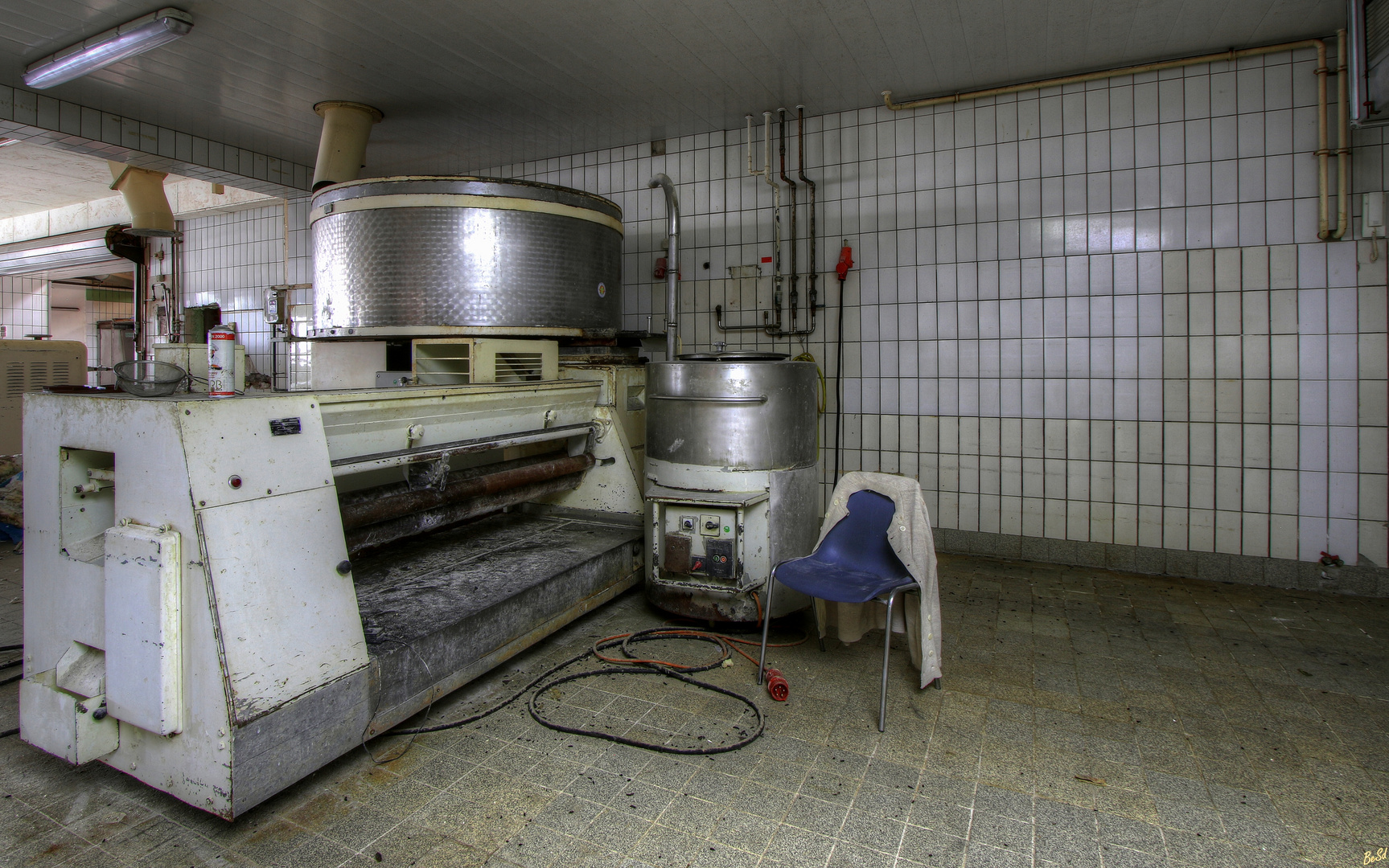 Der Ofen.... Foto & Bild | fotos, spezial, marode Bilder auf fotocommunity