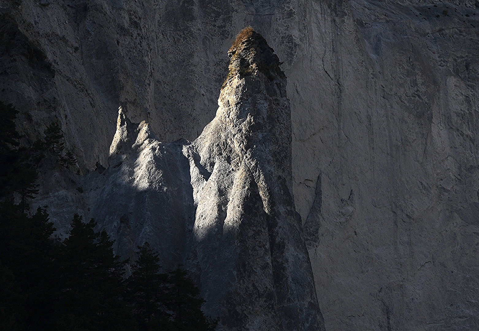 Der Pfeiler an der Abendsonne Foto & Bild | landschaft, natur Bilder ...