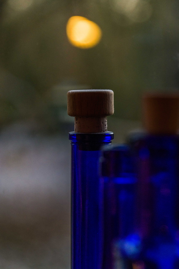 der Pfropfen ist wieder drauf Foto & Bild | projekte, montag - blue ...