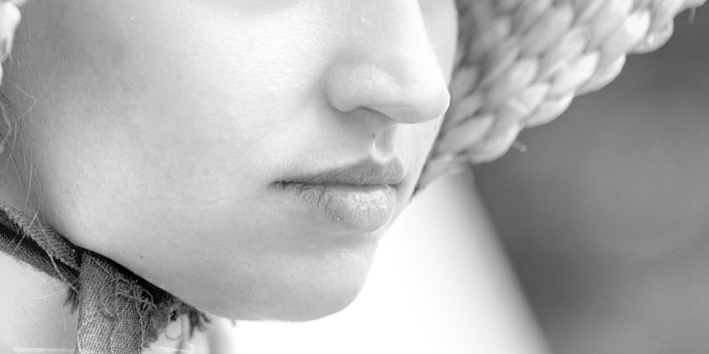 Der Reiz des Zarten Foto & Bild | portrait, portrait frauen, monochrom ...