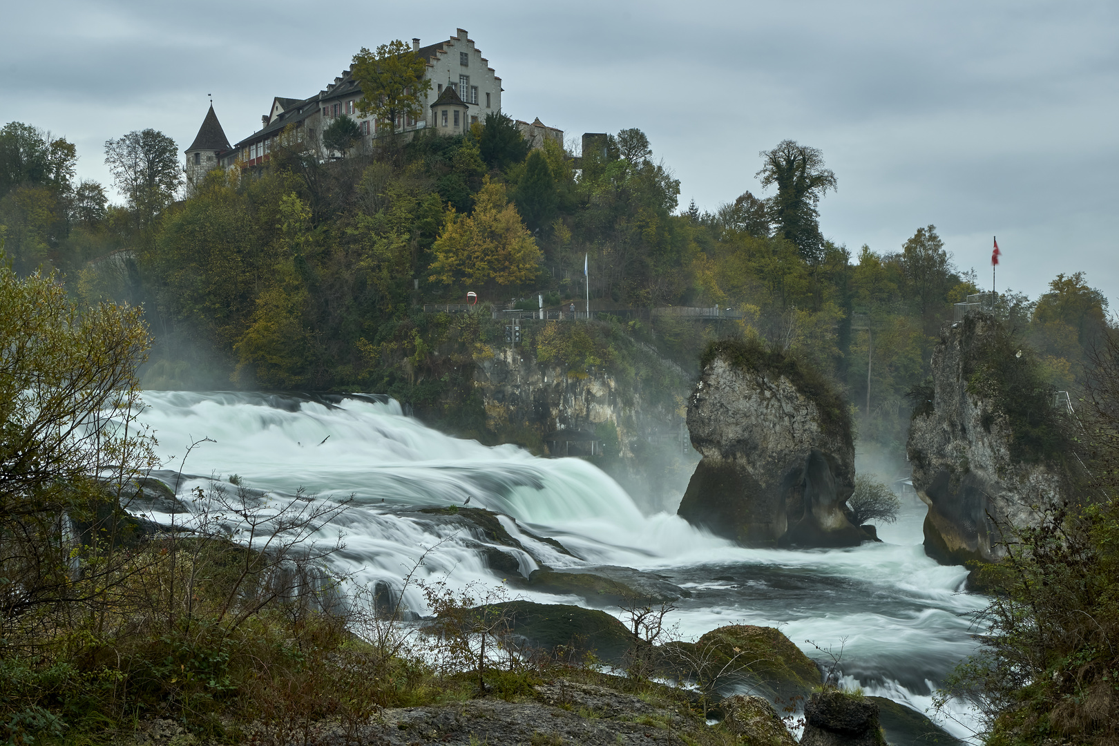 Der Rheinfall Foto & Bild | landschaft, bach, fluss & see, wasser ...