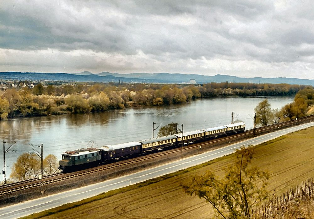 "Der Rheingold" Foto & Bild | züge, personenzüge, eisenbahn Bilder auf ...