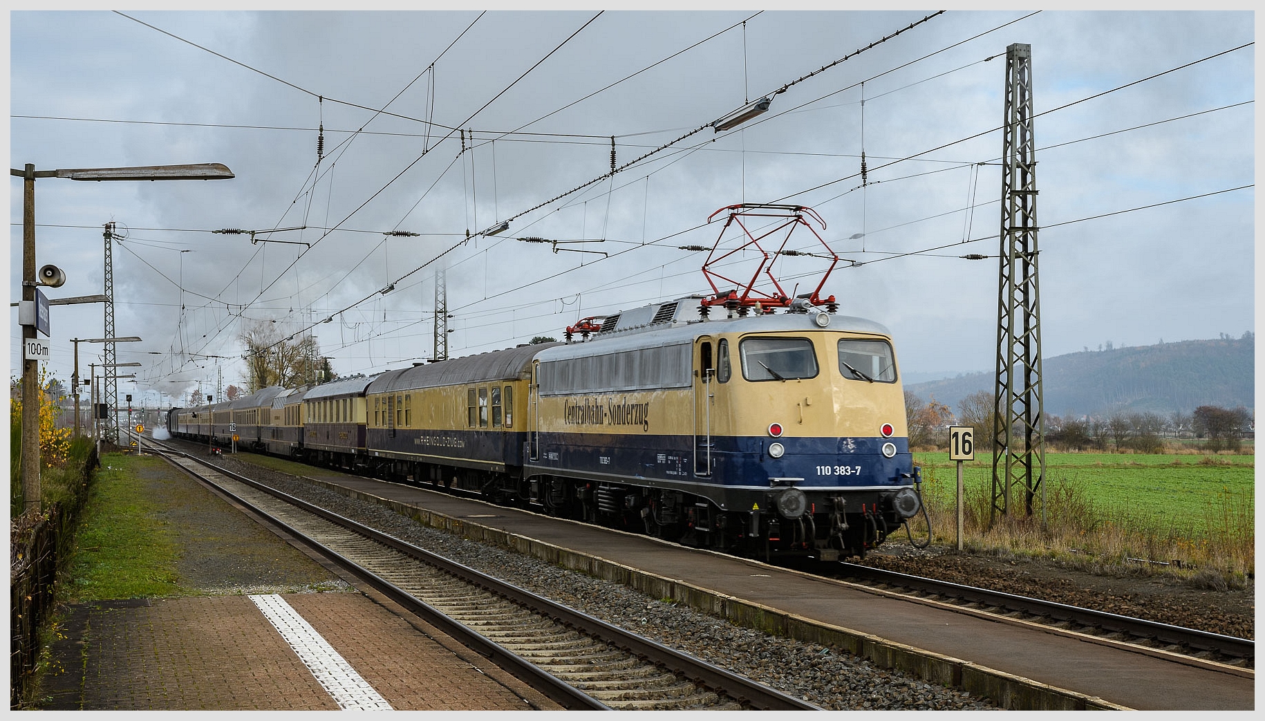 Der Rheingold im Nachschuss Foto & Bild | bahn, kultur, oldtimer Bilder ...