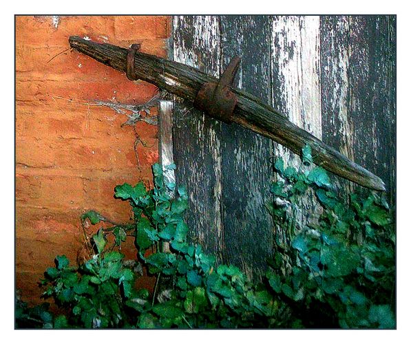 der Riegel......... Foto & Bild | stillleben, motive Bilder auf ...