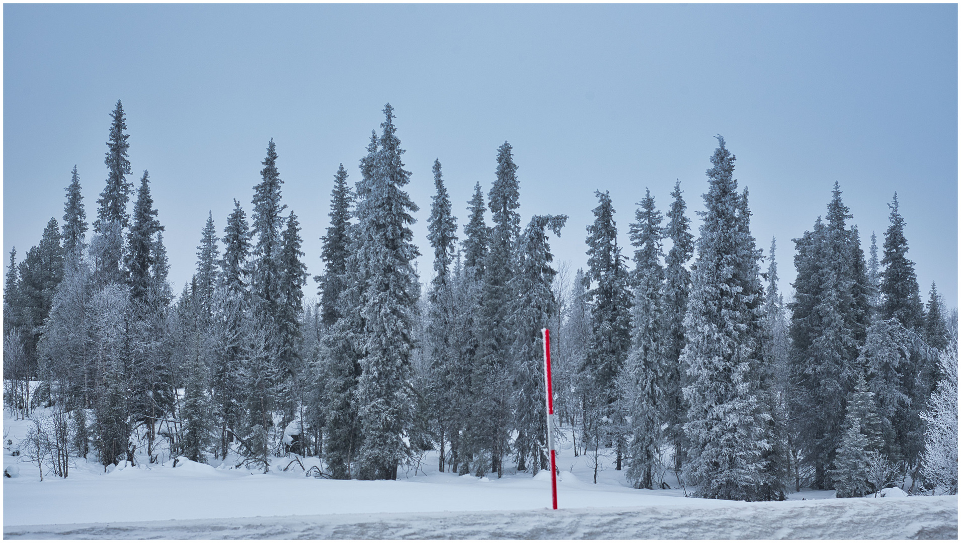 Der rote Pfahl Foto & Bild | world, schweden, natur Bilder auf ...