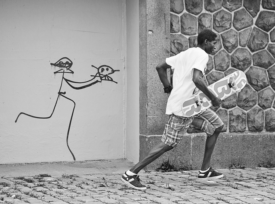 Der Schatten des Läufers Foto & Bild | streetfotografie mit menschen, menschen Bilder auf ...