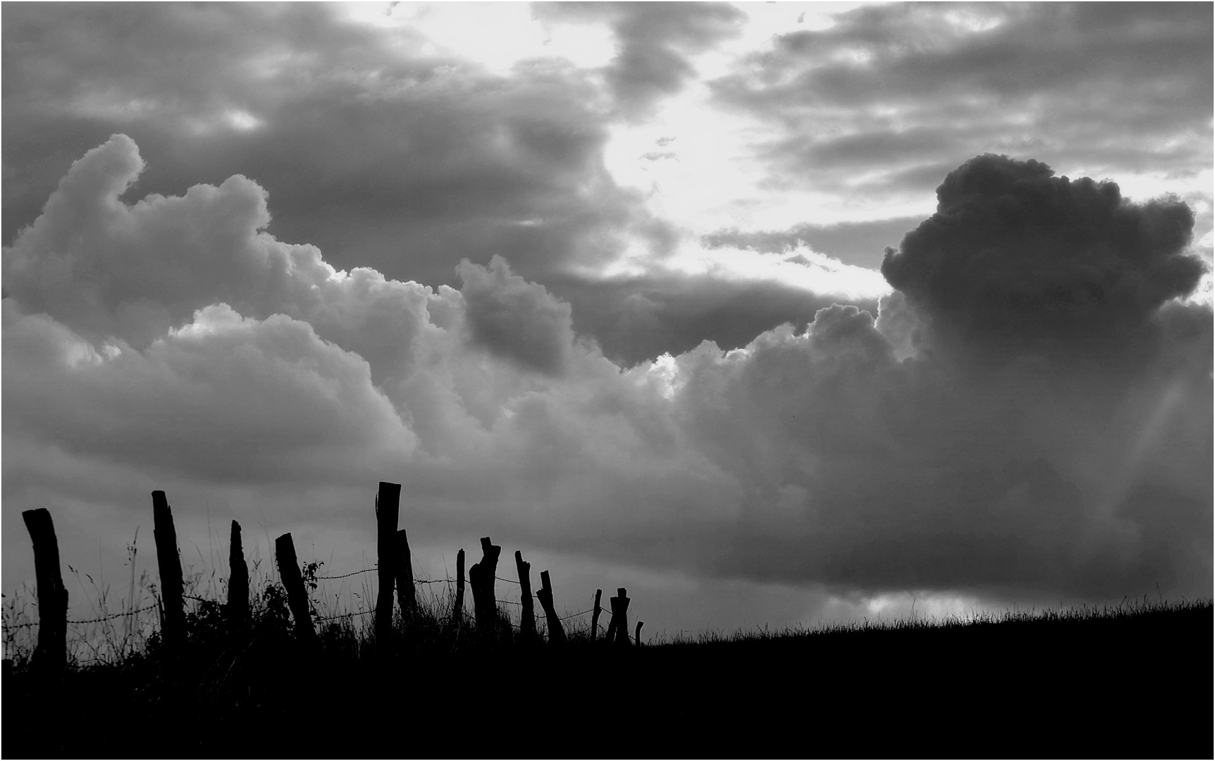 Der Schauer zieht ab Foto & Bild | wolken, himmel, regen Bilder auf ...