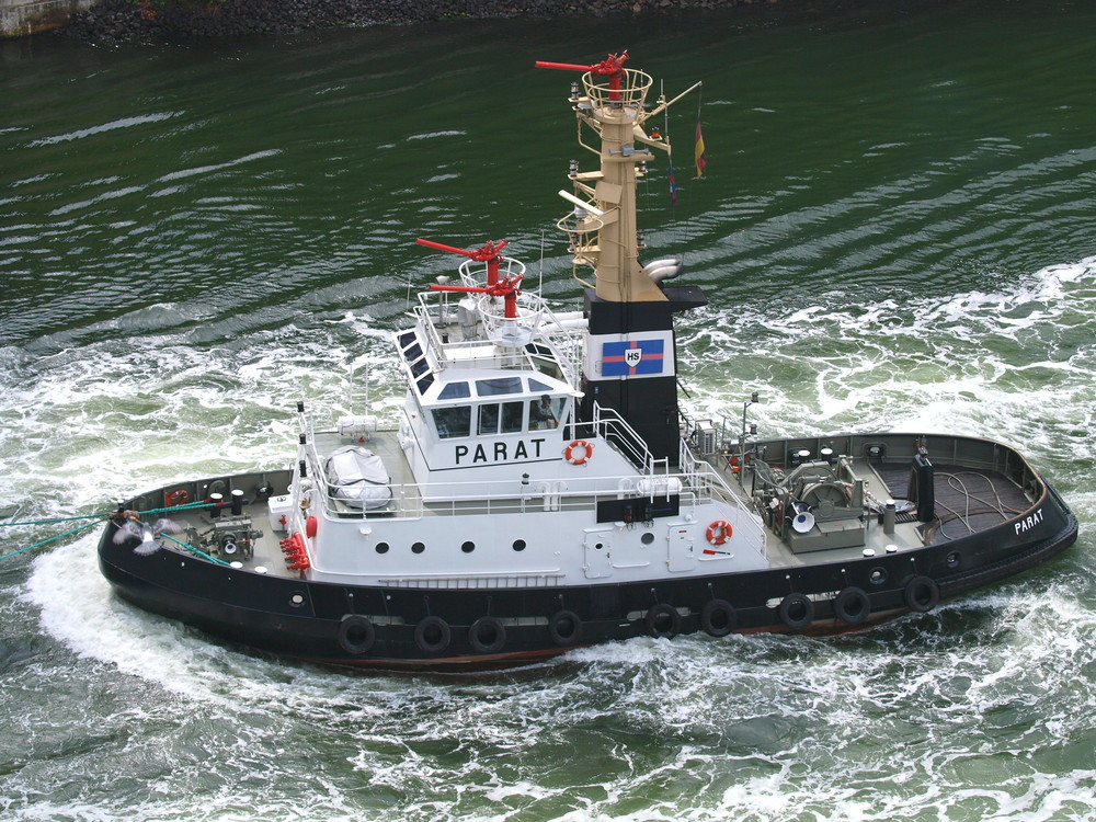 Der Schlepper PARAT auf dem Nord-Ostsee-kanal in Einsatz. Foto & Bild ...