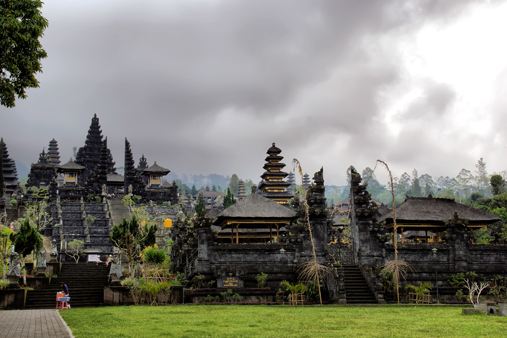Der Sitz der Götter. Foto & Bild | asia, indonesia, southeast asia ...