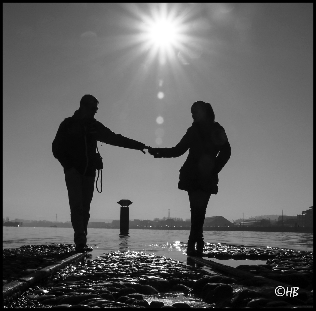 der Sonne entgegen Foto & Bild | erwachsene menschen, alltagsereignisse ...