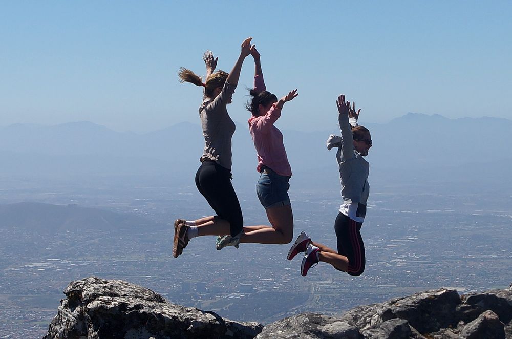 Der Sprung Foto & Bild | szene, menschen, südafrika Bilder auf ...
