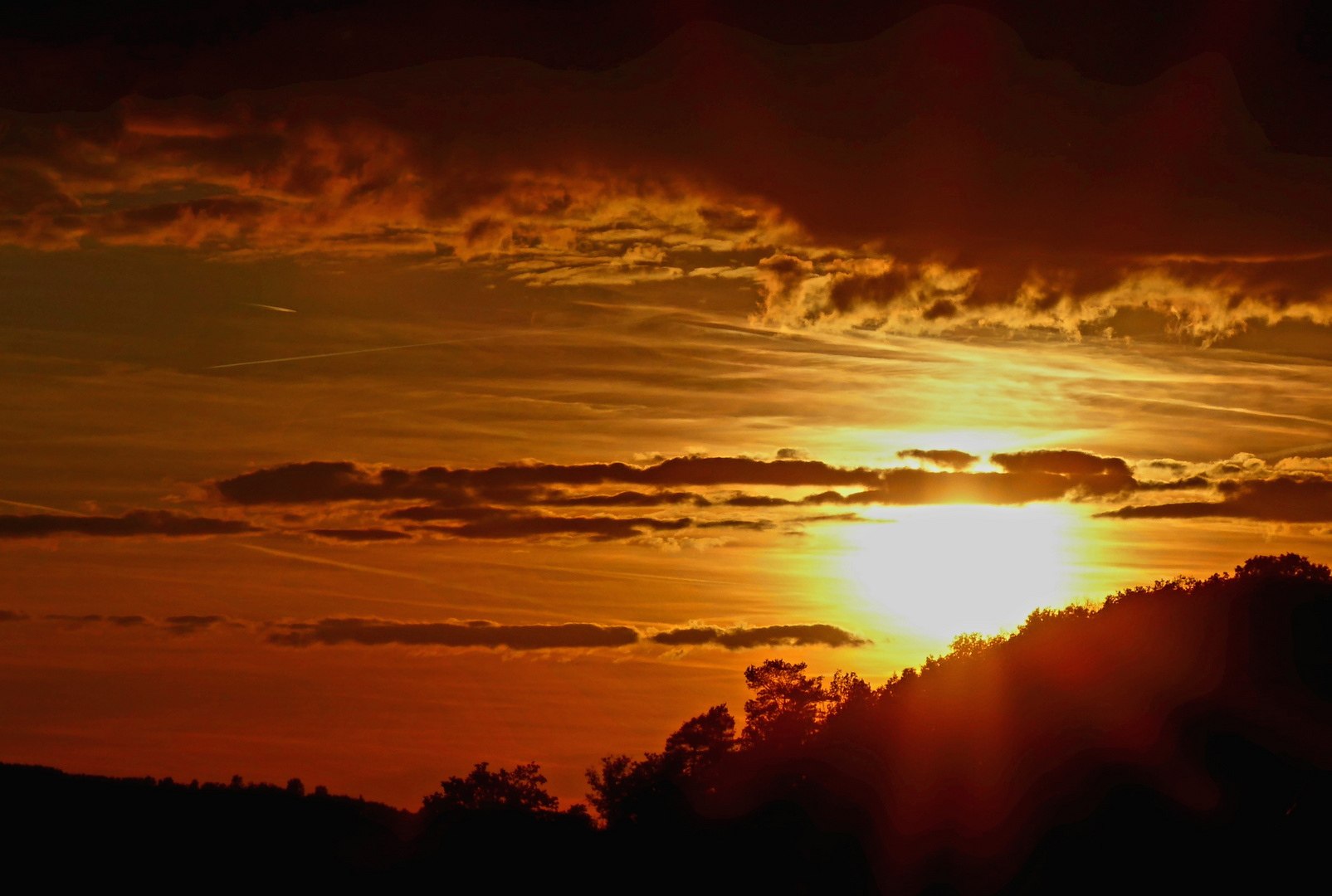 Der Tag geht .. Foto & Bild | sonnenuntergänge, himmel, projekte Bilder ...