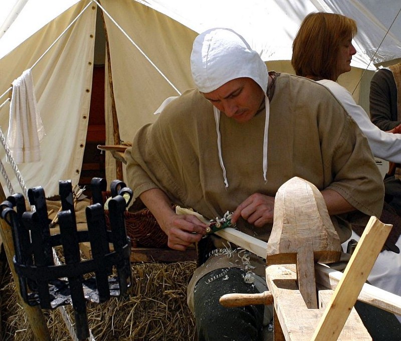 Der Tischler Foto & Bild | erwachsene menschen, menschen bei der arbeit ...
