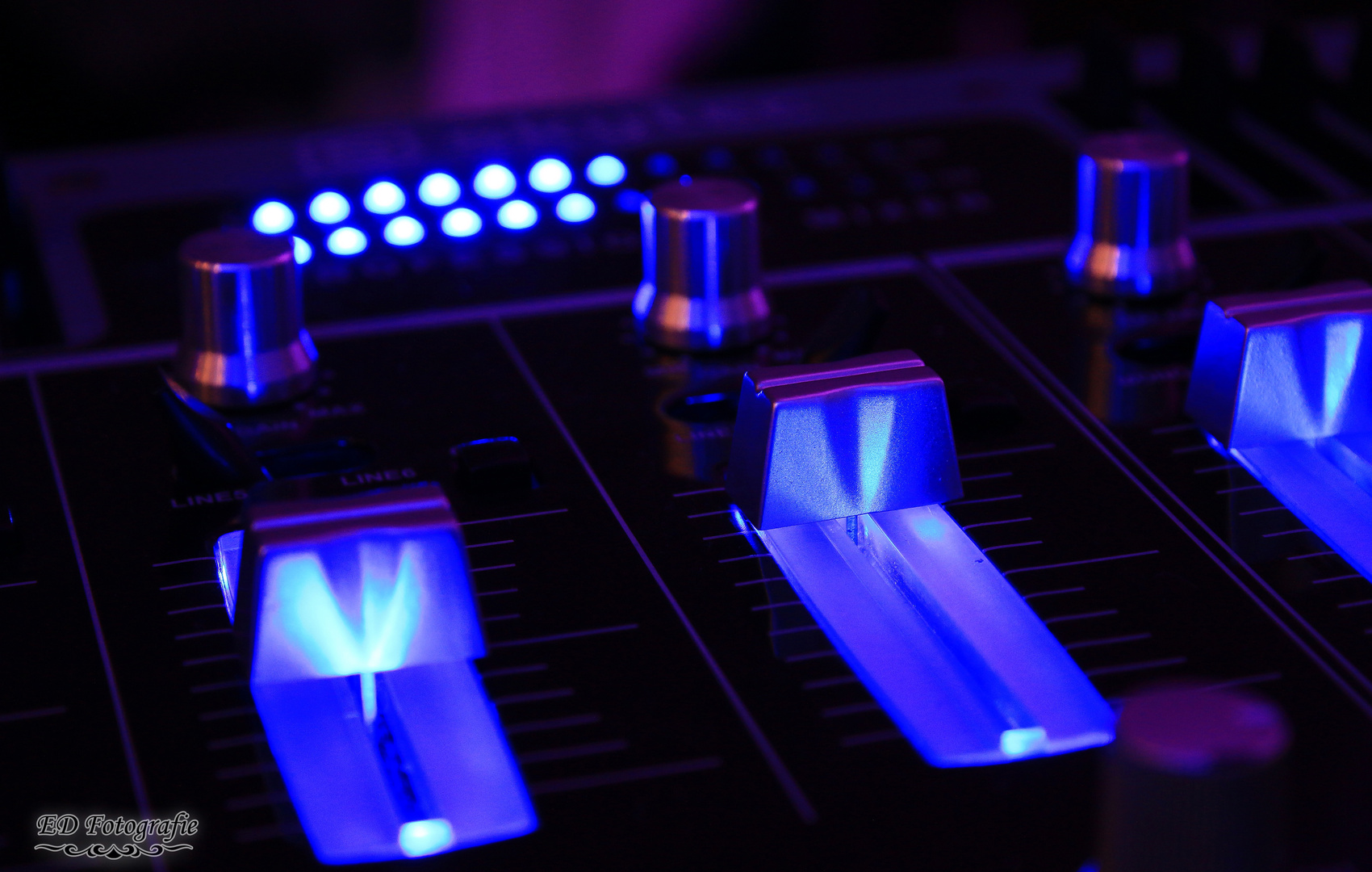 Der Ton macht die Musik ! Foto & Bild | sonstiges , blau, digiart ...