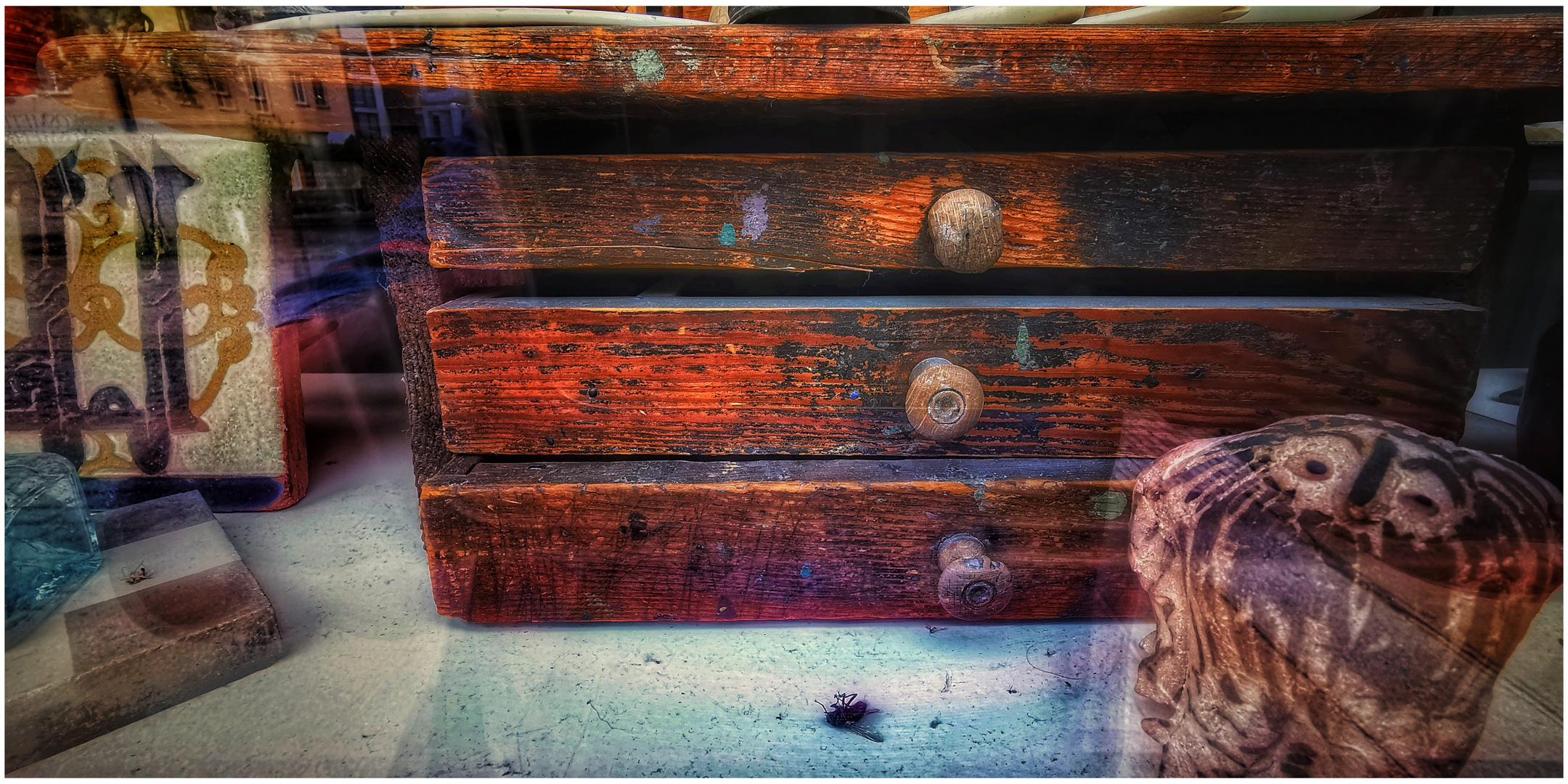 Der Tot im Schaufenster Foto & Bild | stillleben, techniken, kamera ...