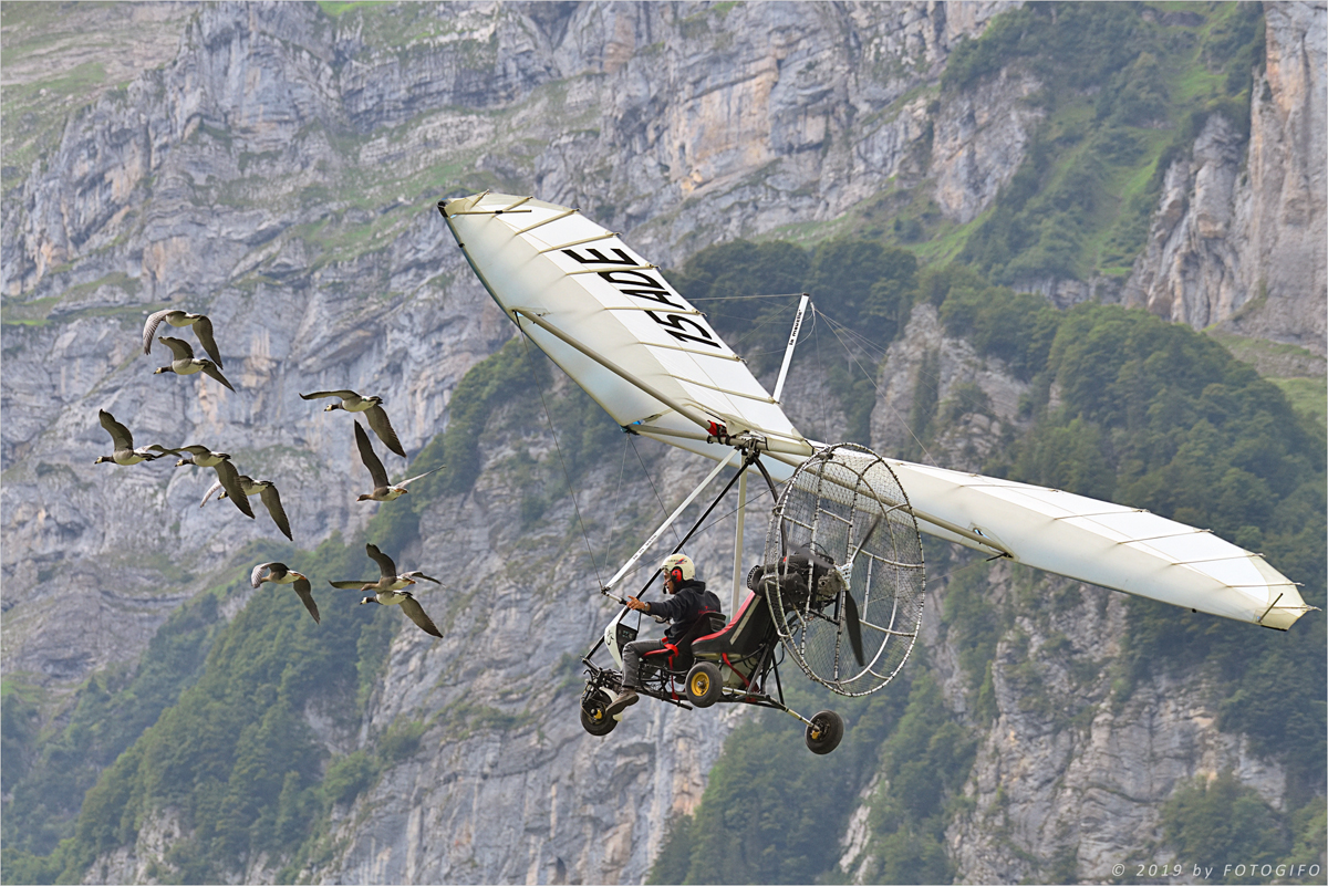 Der Traum vom fliegen ... Foto & Bild | schweiz, europa, berge Bilder auf fotocommunity