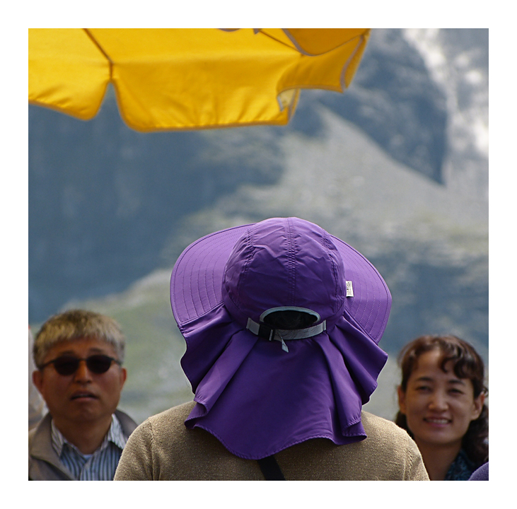 der violette Hut Foto & Bild | hüte, menschen Bilder auf fotocommunity