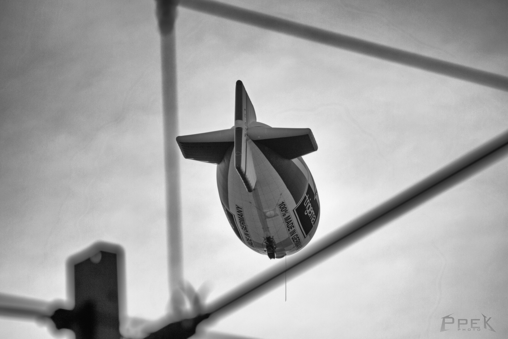 Der Zeppelin Foto & Bild | motive, zeppelin, luftschiff Bilder auf ...