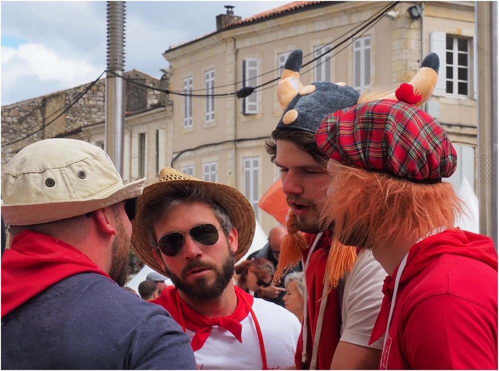 Des couvre-chefs pour tous les goûts photo et image | frankreich ...
