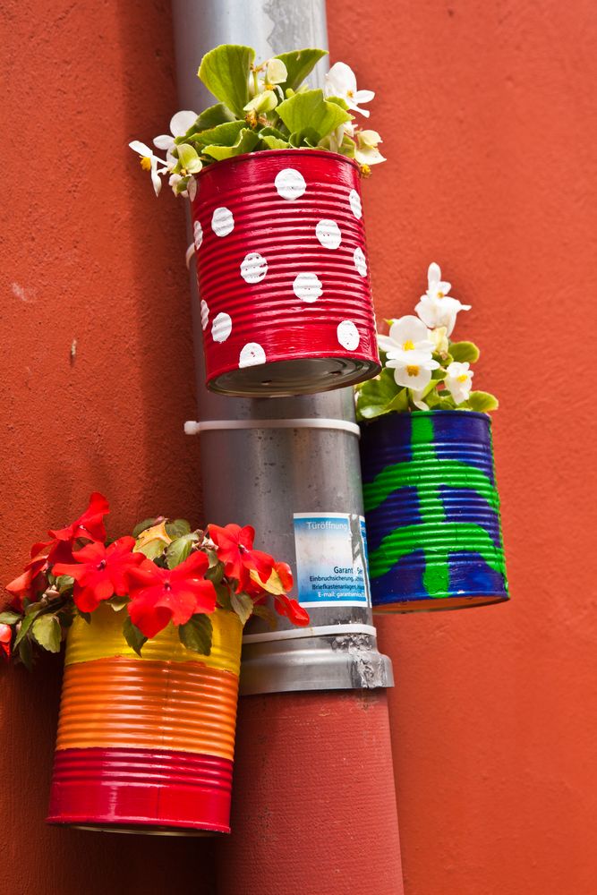 Detail an der Regenrinne Foto & Bild | stillleben, zufällige ...