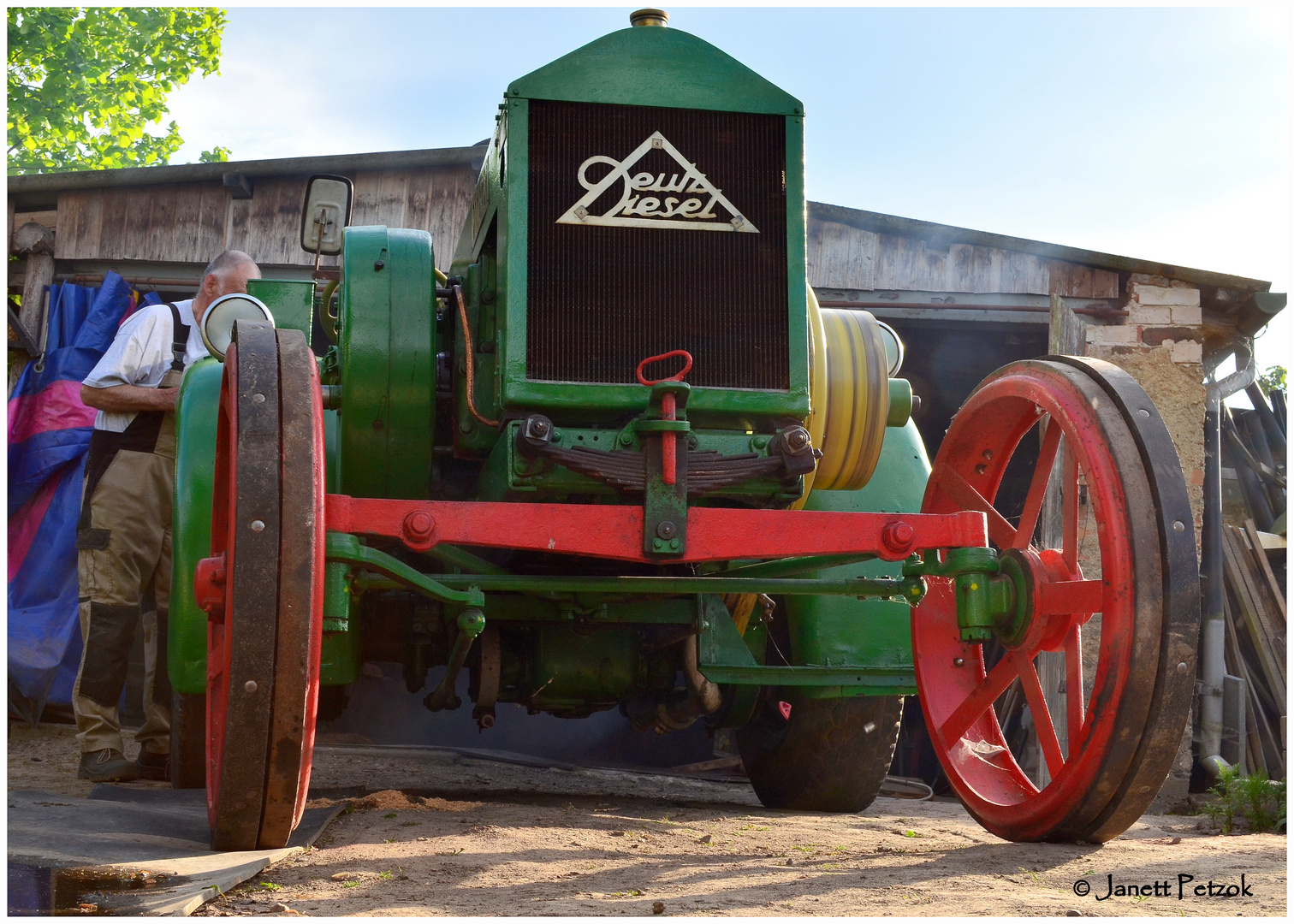 Deutz MTZ 320 Foto & Bild | industrie und technik, landwirtschaftliche ...