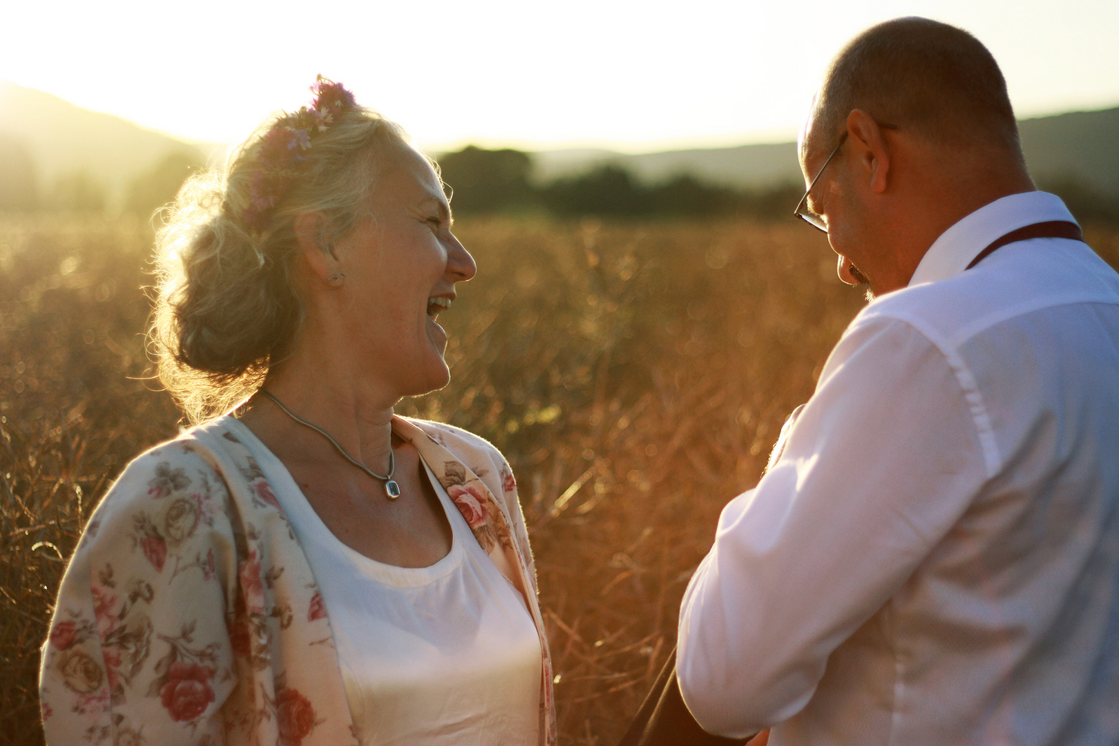 Dialog Foto & Bild | erwachsene menschen, emotionen, hochzeit Bilder ...