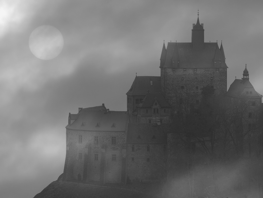 Die alte Burg Foto & Bild | mystische landschaften, kriebstein, contest ...