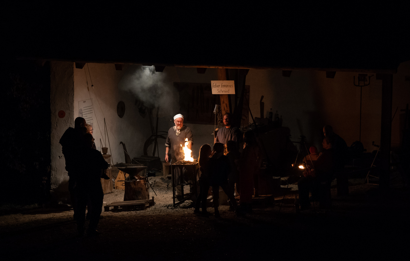 Die Alte Schmiedekunst Foto And Bild Nacht Licht Nachtaufnahme Bilder