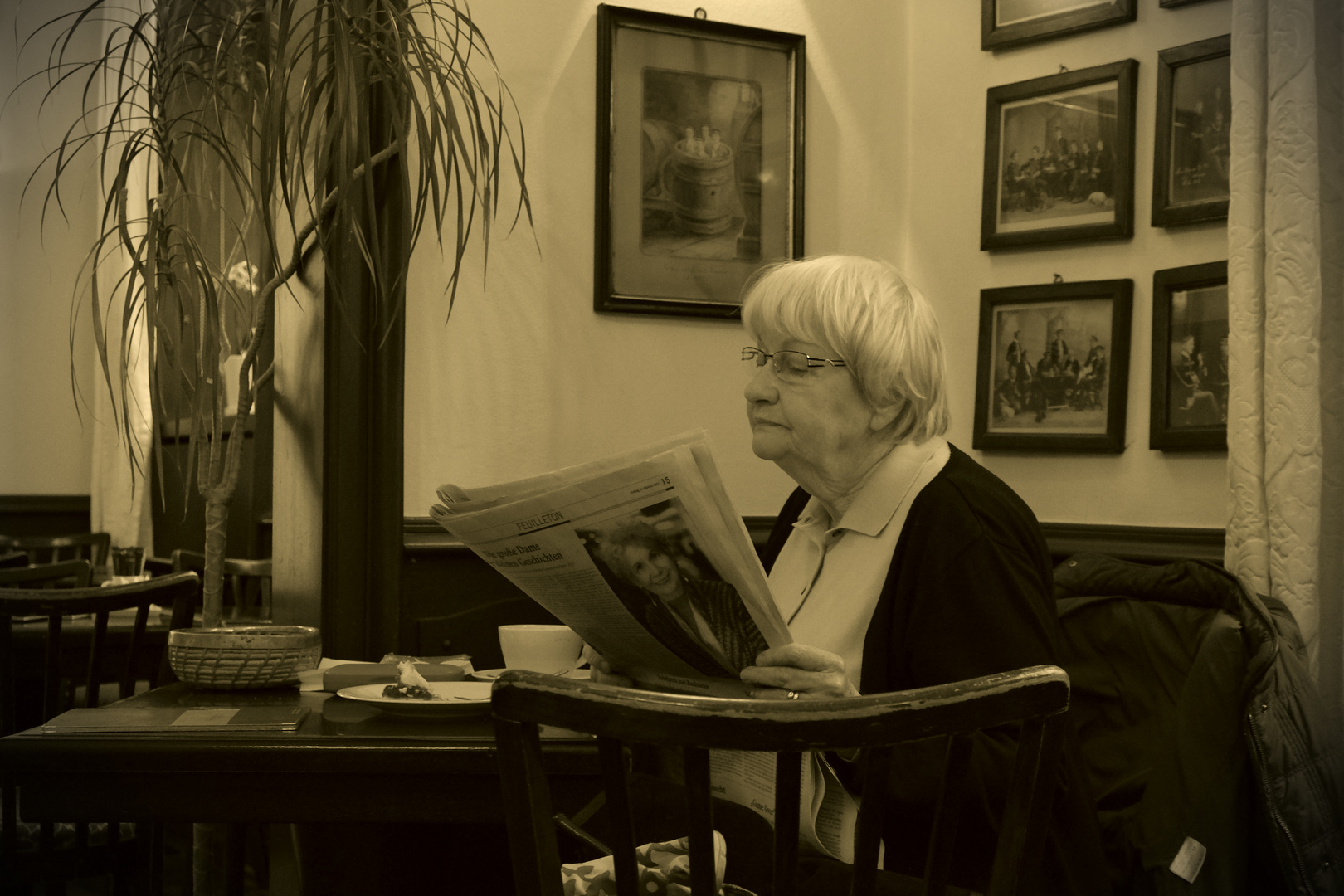 Die alte Zeiten Foto & Bild | streetfotografie mit menschen, street ...