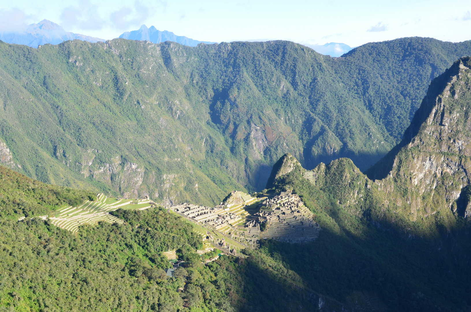 Die berühmte Inka-Stadt Machu Picchu in der Morgensonne Foto & Bild ...