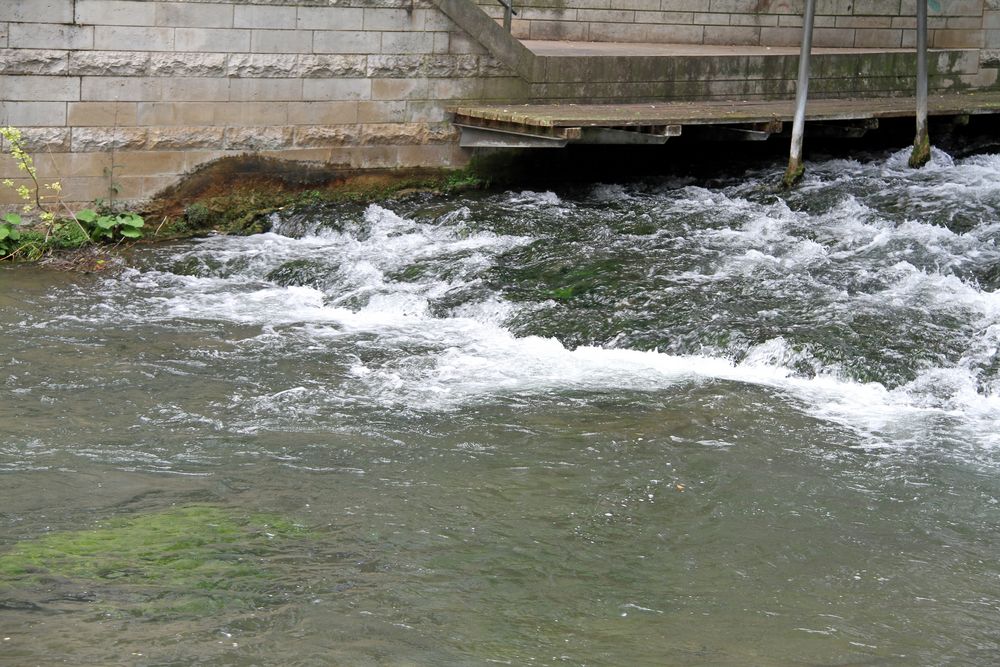 Die Blau Nebenfluss der Donau im Fischerviertel in Ulm Foto & Bild ...