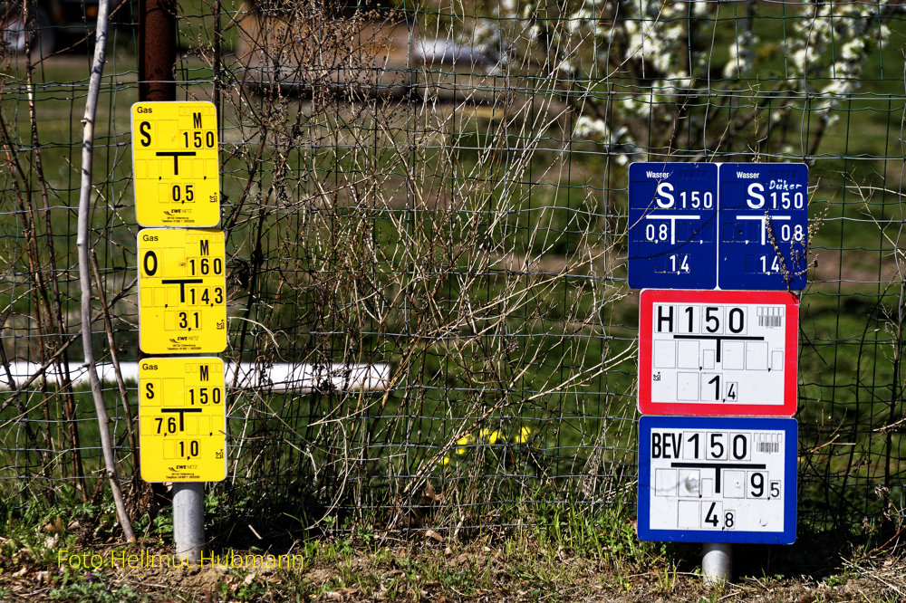 DIE BOTSCHAFT DER ZAHLEN UND ZEICHEN - MENETEKEL Foto & Bild | schilder ...