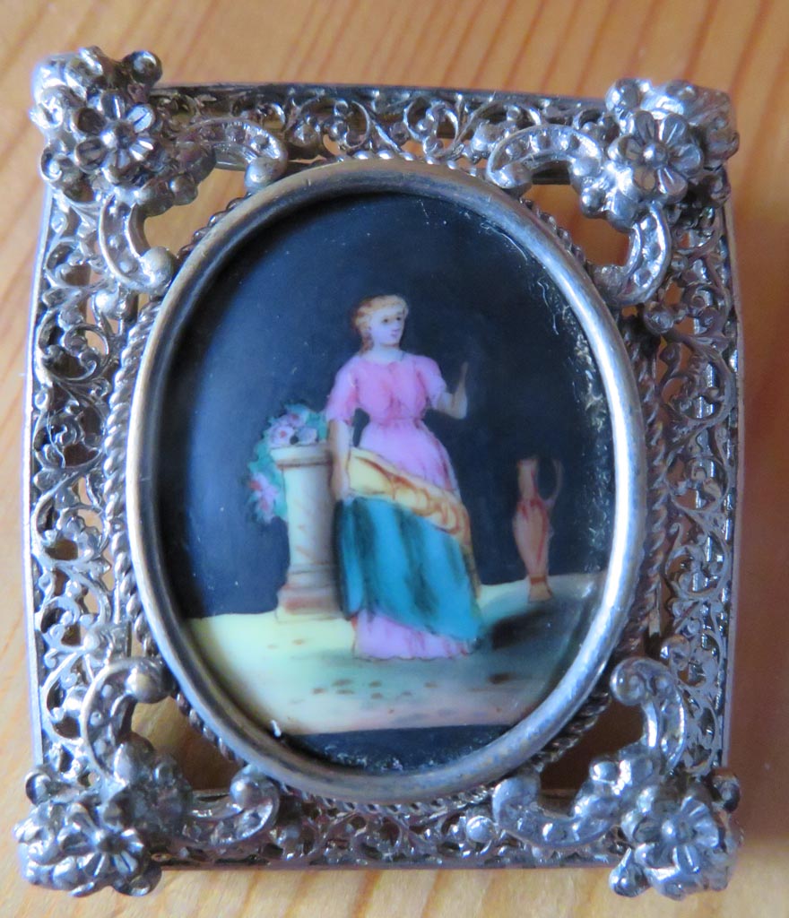 Die Brosche meiner Oma Foto & Bild | alles andere, motive Bilder auf ...