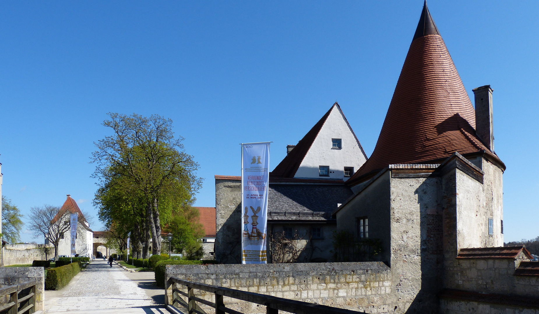 Die Burg zu Burghausen Foto & Bild | deutschland, europe, bayern Bilder ...
