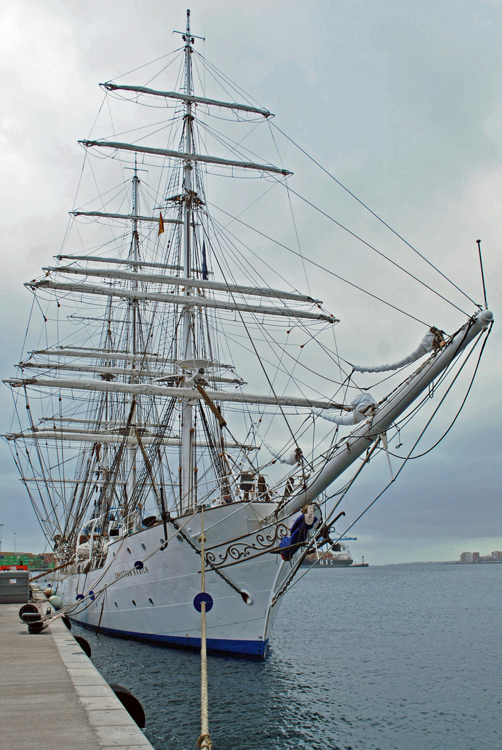 Die Christian Radich... Foto & Bild | schiffe und seewege, segelschiffe ...
