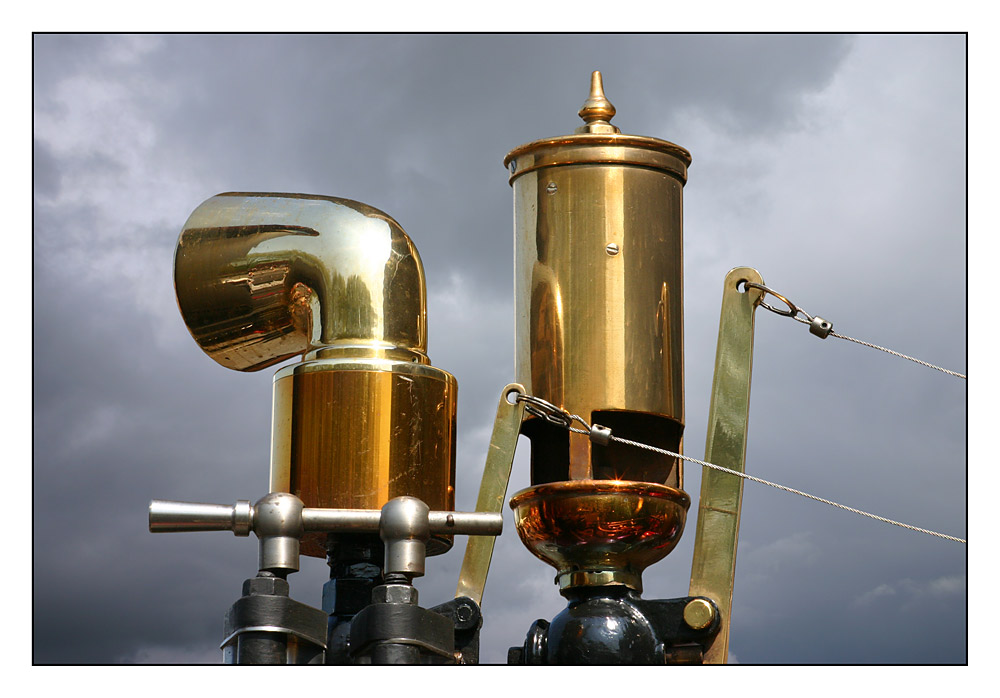 Die Hupe von Lady Jane - mit neuem Hintergrund Foto & Bild | industrie ...