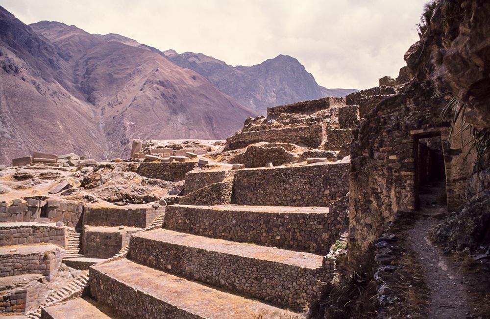 Die Inka-Ruinen von Ollantaytambo Foto & Bild | architektur, reportage ...