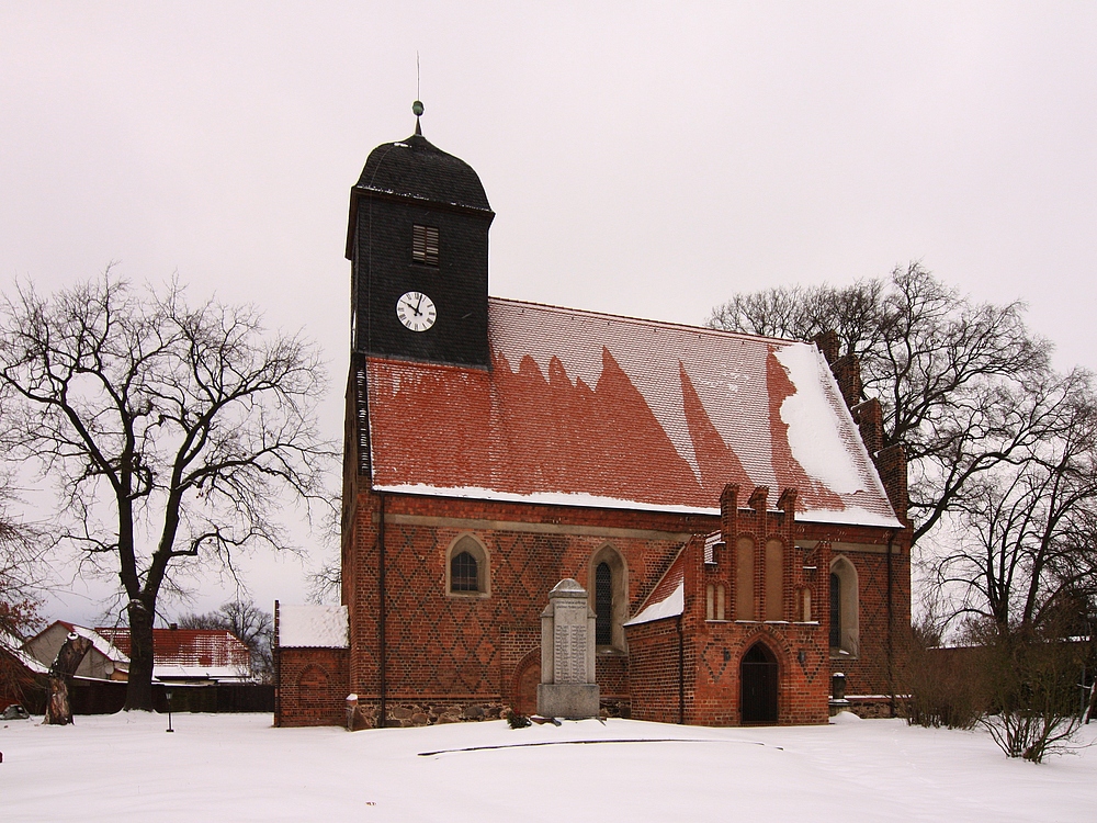 Die Kirche in Briesen.... Foto & Bild | deutschland, europe ...