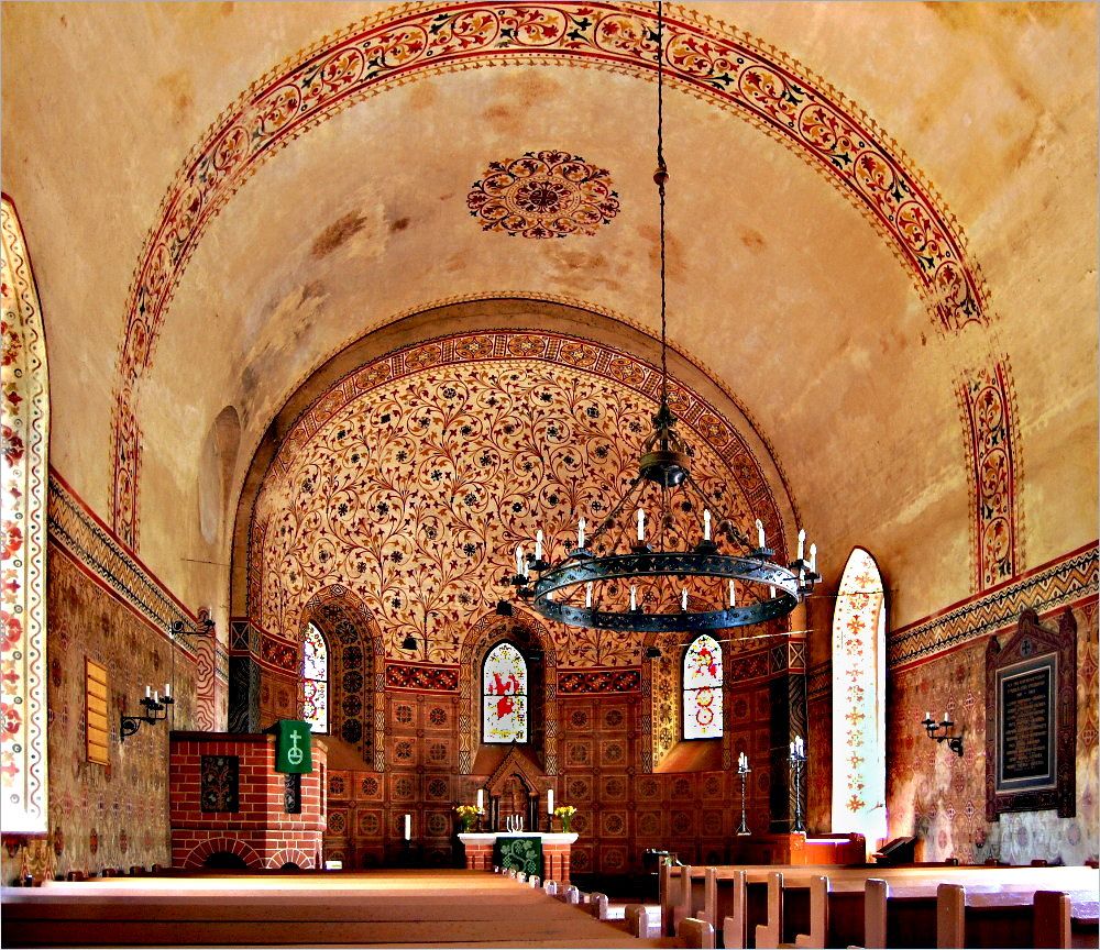 die Kirchen hier in der Gegend sind schlicht Foto & Bild | architektur ...