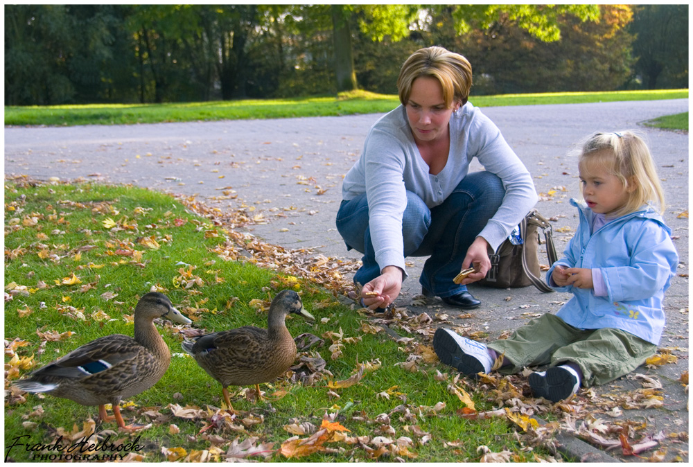 Die kleine Familie Foto & Bild | erwachsene menschen, kinder und erwachsene, vivien Bilder auf ...