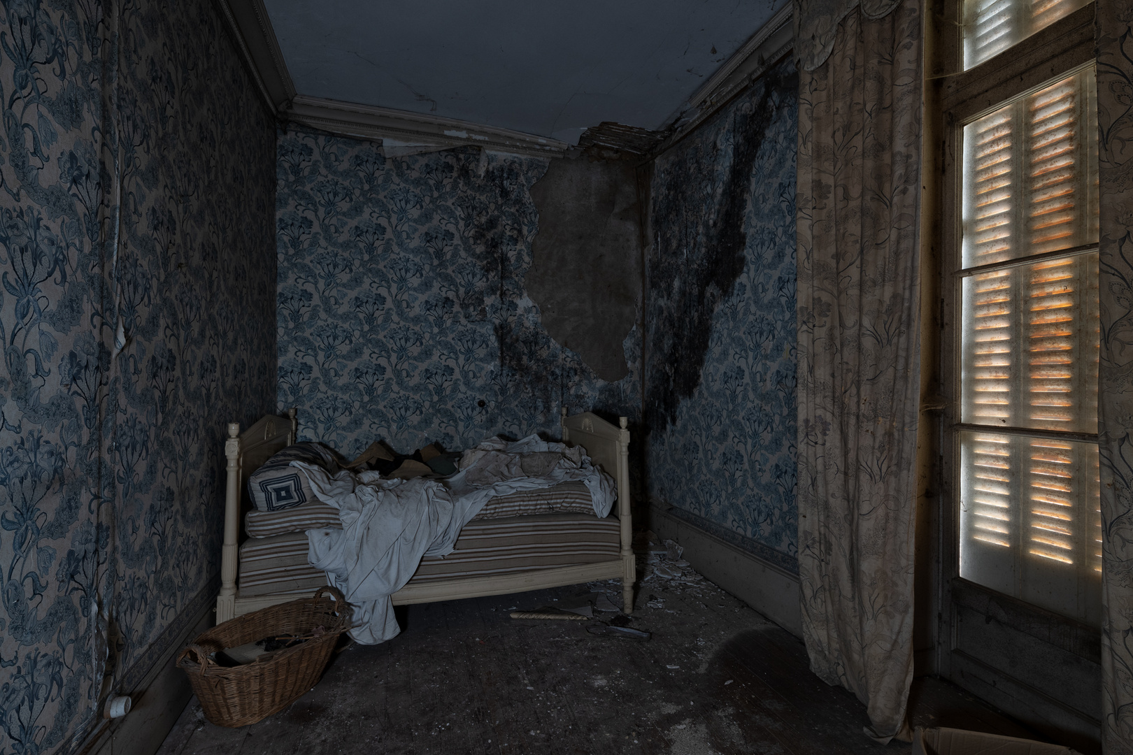 die kleine Kammer... Foto & Bild | marode, dokumentation, mystisch ...