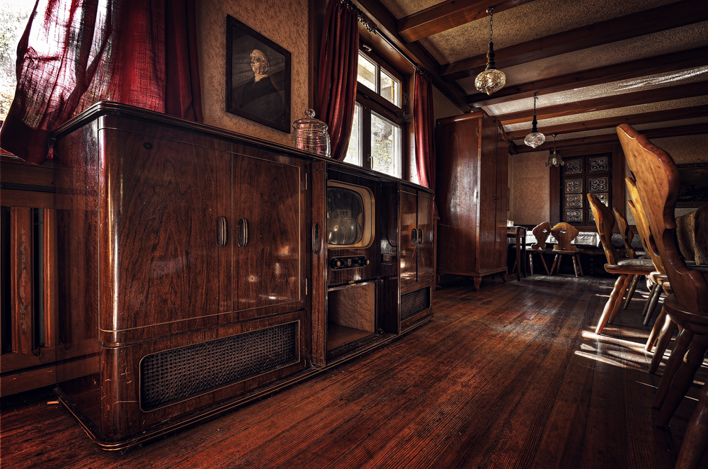 * Die kleine Kneipe in unserer Straße * Foto & Bild | architektur, lost places, urbex Bilder auf ...