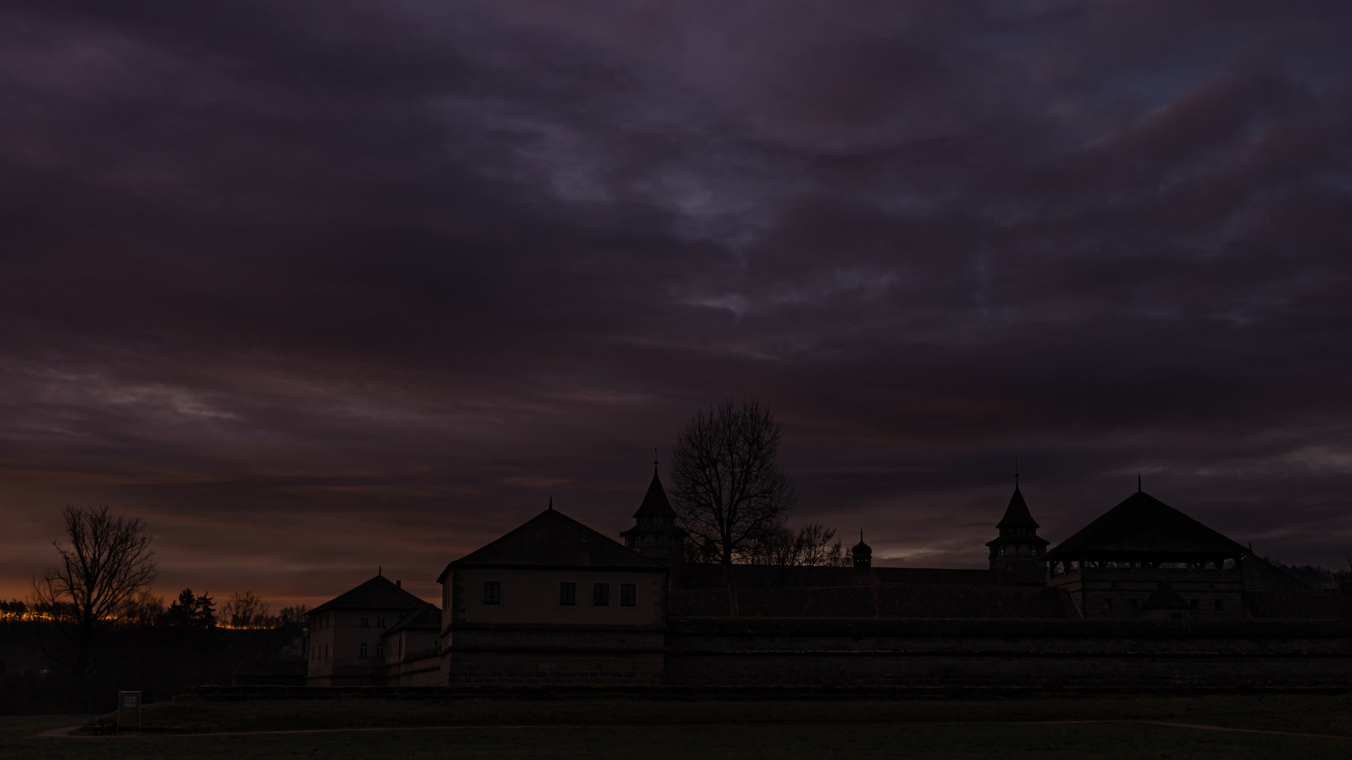 Die Lichtenauer Burg Foto & Bild | deutschland, europe, bayern Bilder ...