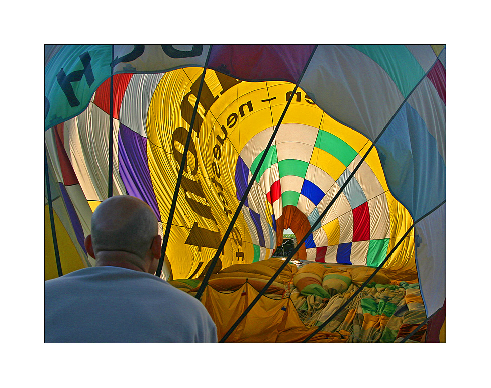 Die Luft ist raus ... Foto & Bild | luftfahrt, ballone & luftschiffe ...