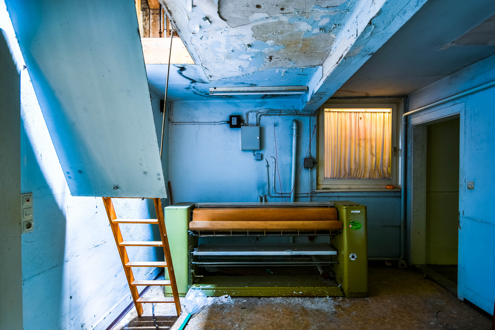 Die Mangel Foto & Bild | fotos, marode, lost places Bilder auf ...