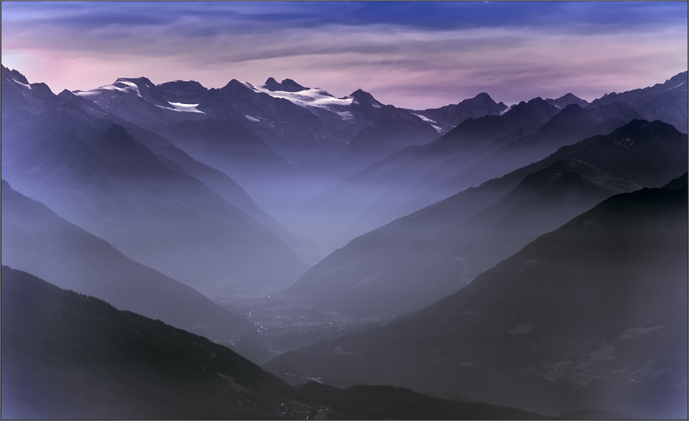 Die Nebel ziehen in die Täler. Foto & Bild | landschaft, gletscher ...