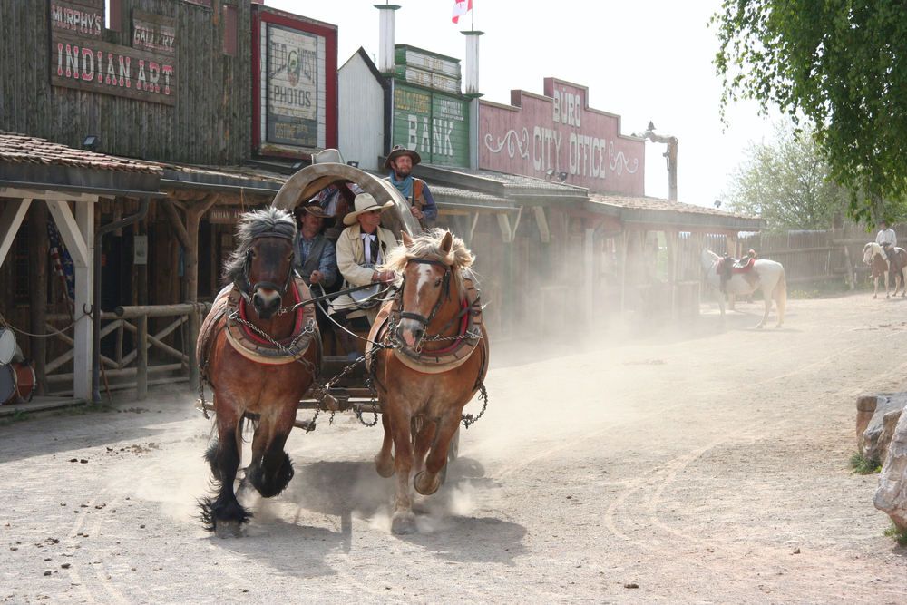 Die Postkutsche kommt... Foto & Bild | kunstfotografie & kultur ...