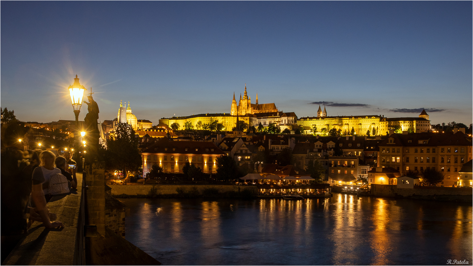 Die Prager Burg Foto & Bild | prag, burg, karlsbrücke Bilder auf ...