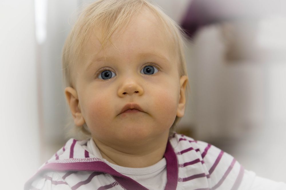 Die pure Neugier Foto & Bild | portrait, portrait frauen, indoor Bilder ...