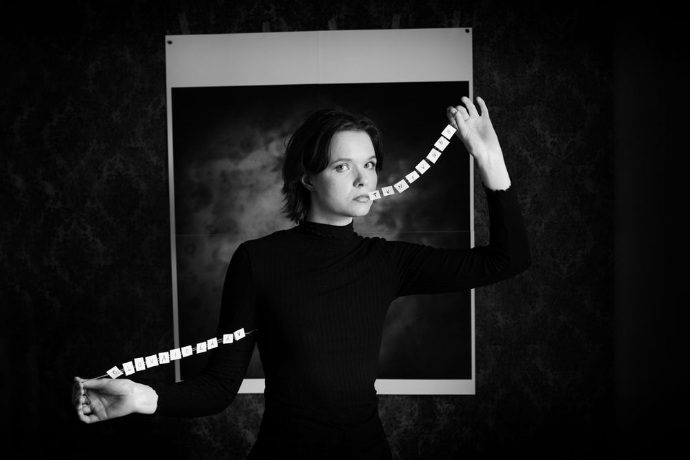 Die Scheinheilige Foto & Bild | spezial, monochrome, blick Bilder auf ... Die Scheinheilige Foto & Bild | spezial, monochrome, blick Bilder auf ...